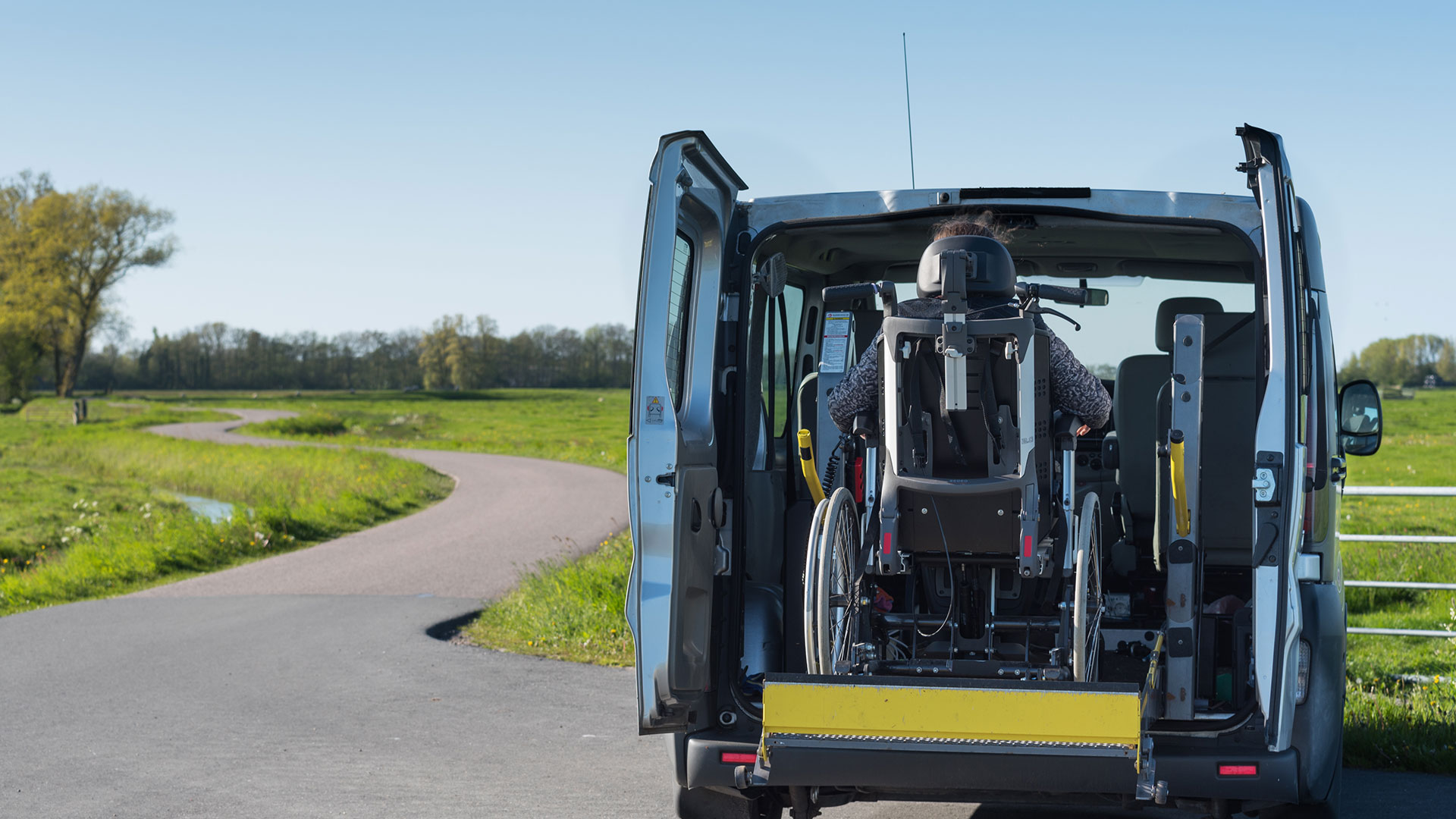 Careers - Driving Careers, Transporting Lives